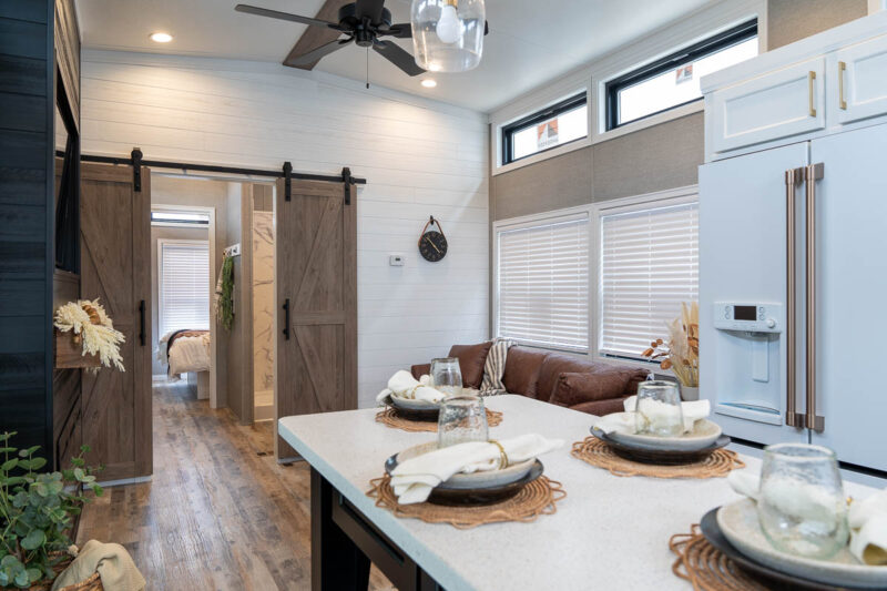 7 Series Photo Gallery | Elevation Park Model Company