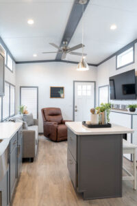 5 Series Photo Gallery | Elevation Park Model Company