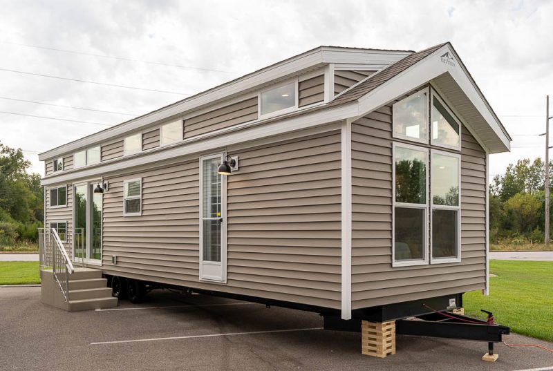 5 Series Photo Gallery | Elevation Park Model Company